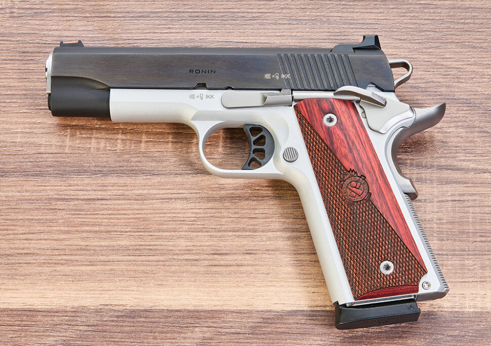 Pistole s kodexem samuraje – RF-Hobby.cz